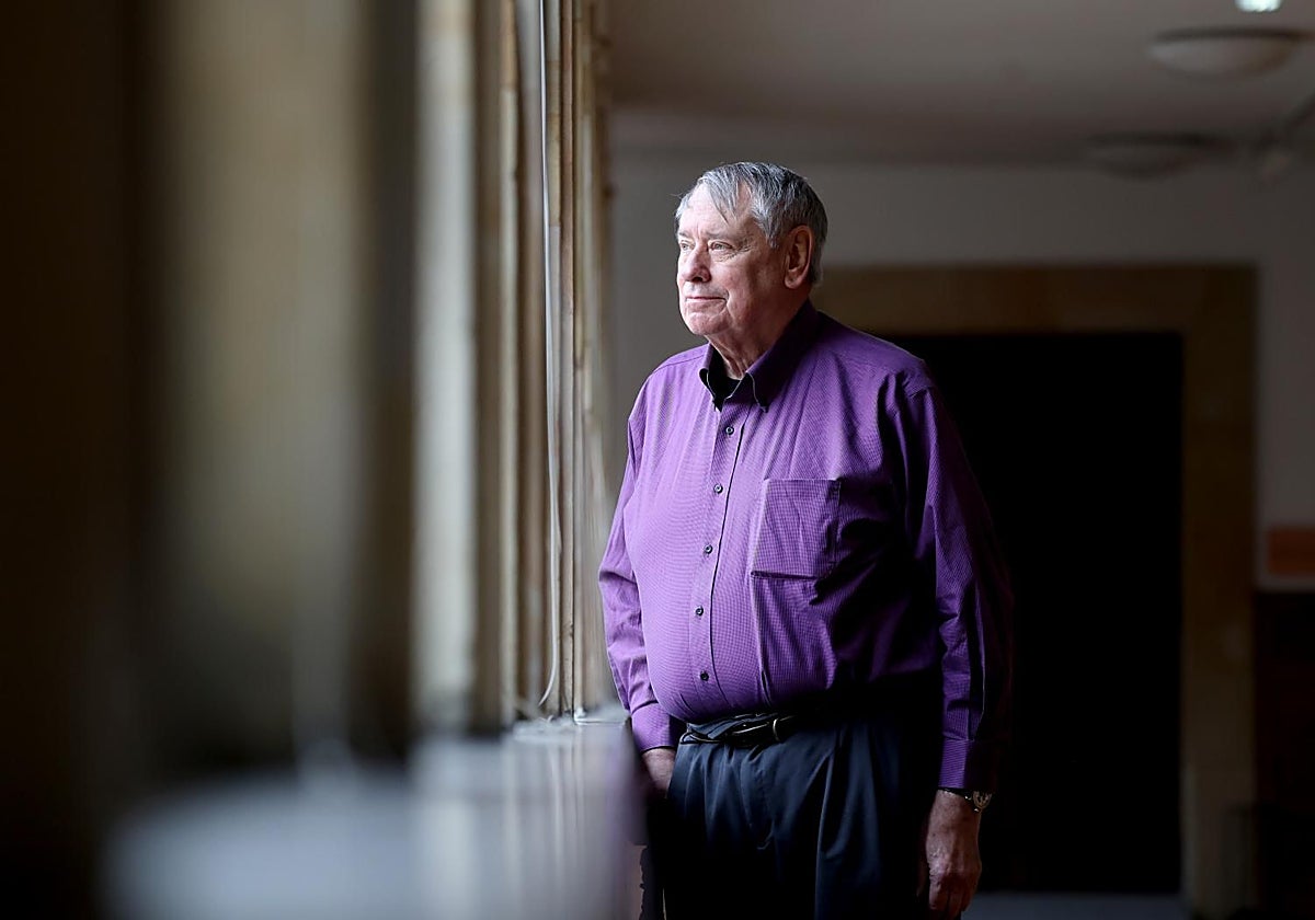 Pete Worden, exdirector del Centro de Investigación Ames de la NASA ...