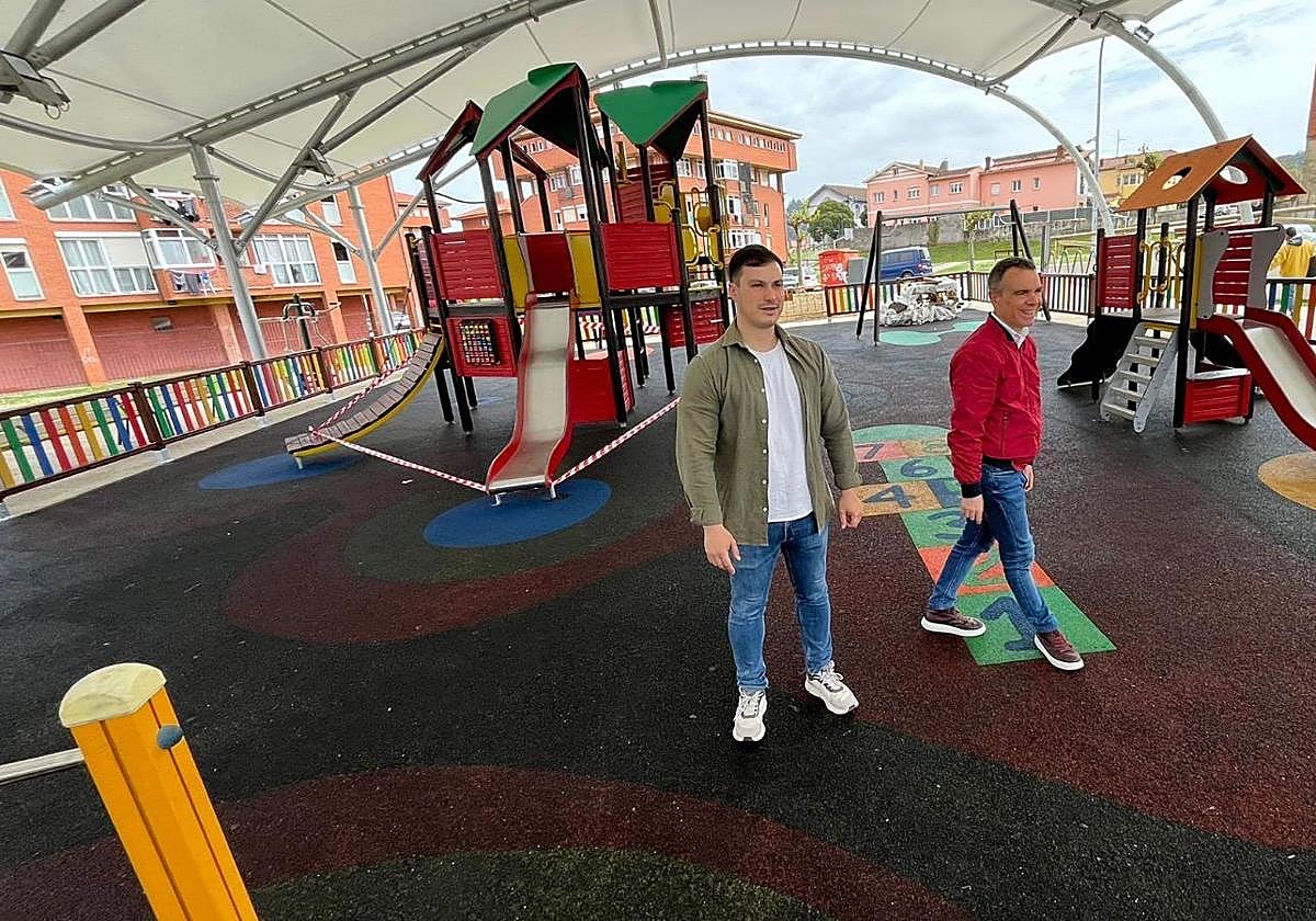 El parque de Los Campos estrena nueva cubierta, tobogán y aparatos de ...