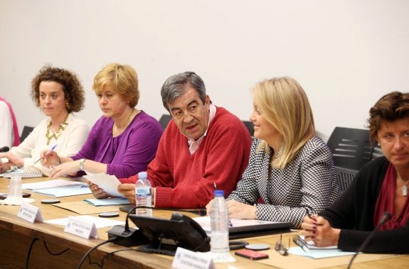 Esther Landa será la número dos de la lista de Foro en el centro | El ...