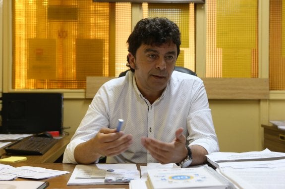 Julio Carretero optará por sexta vez a la reelección en la UGT de Siero ...