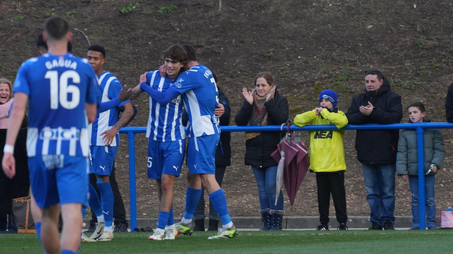 Julen Jon Guerrero marca su primer gol con el Alavés B | El Correo
