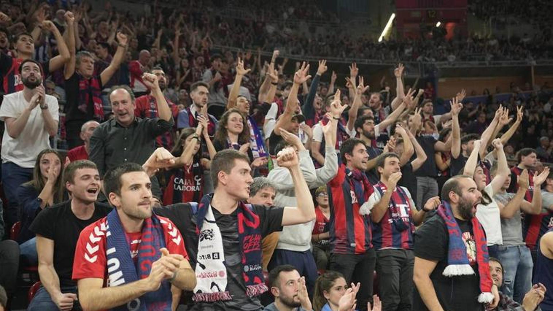 La afición del Baskonia entra en el play off de la Euroliga | El Correo
