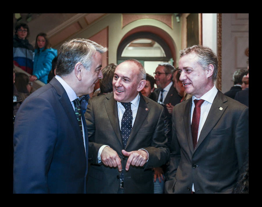 Fotos: La retreta anuncia las fiestas de San Prudencio | El Correo