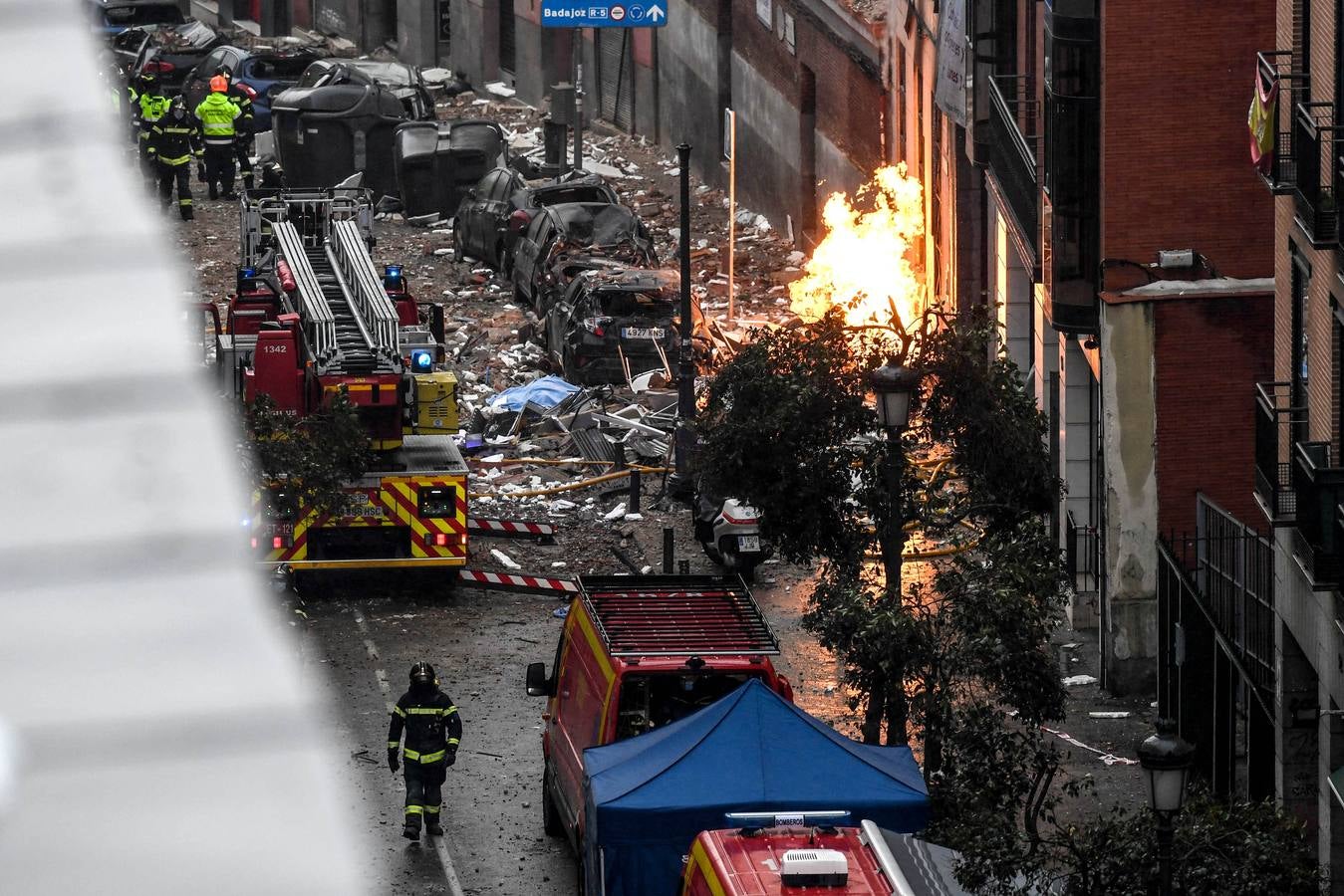 Fotos: Imágenes de la explosión de un edificio en Madrid | El Correo