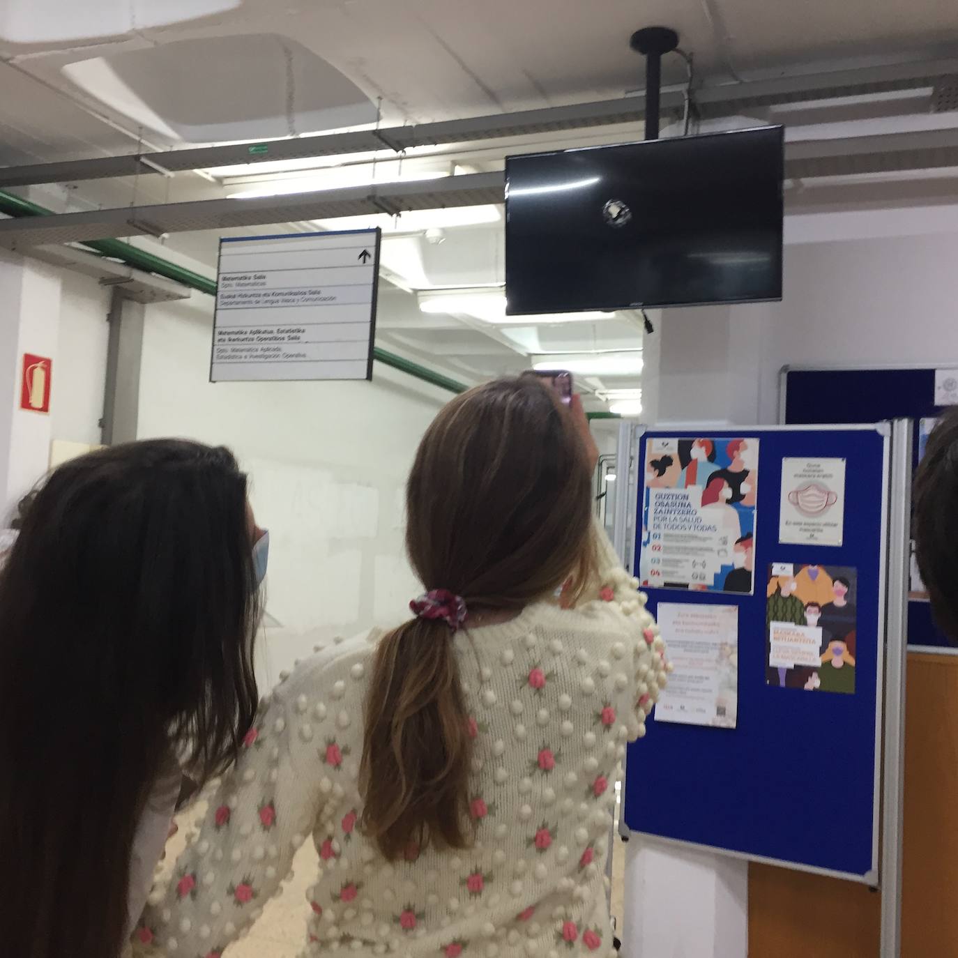 Fotos: Interior de la facultad de Ciencia y Tecnología de la UPV de ...