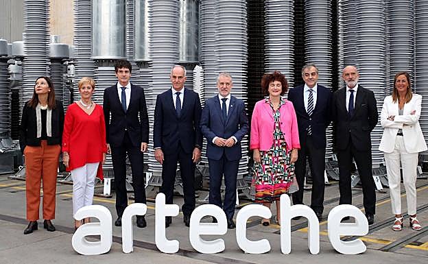 Urkullu destaca el ejemplo de Arteche como empresa familiar con ...