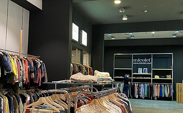 Llega a Max Center Micolet, la tienda de segunda mano que vende ropa ...