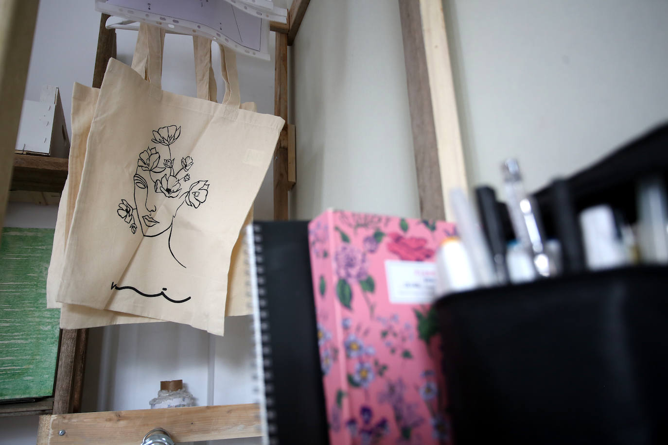 Fotos: La diseñadora vizcaína Leire Rodríguez abre una tienda-taller en ...