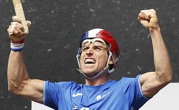 Necol estrena su palmarés en el Individual de forma brillante | El Correo