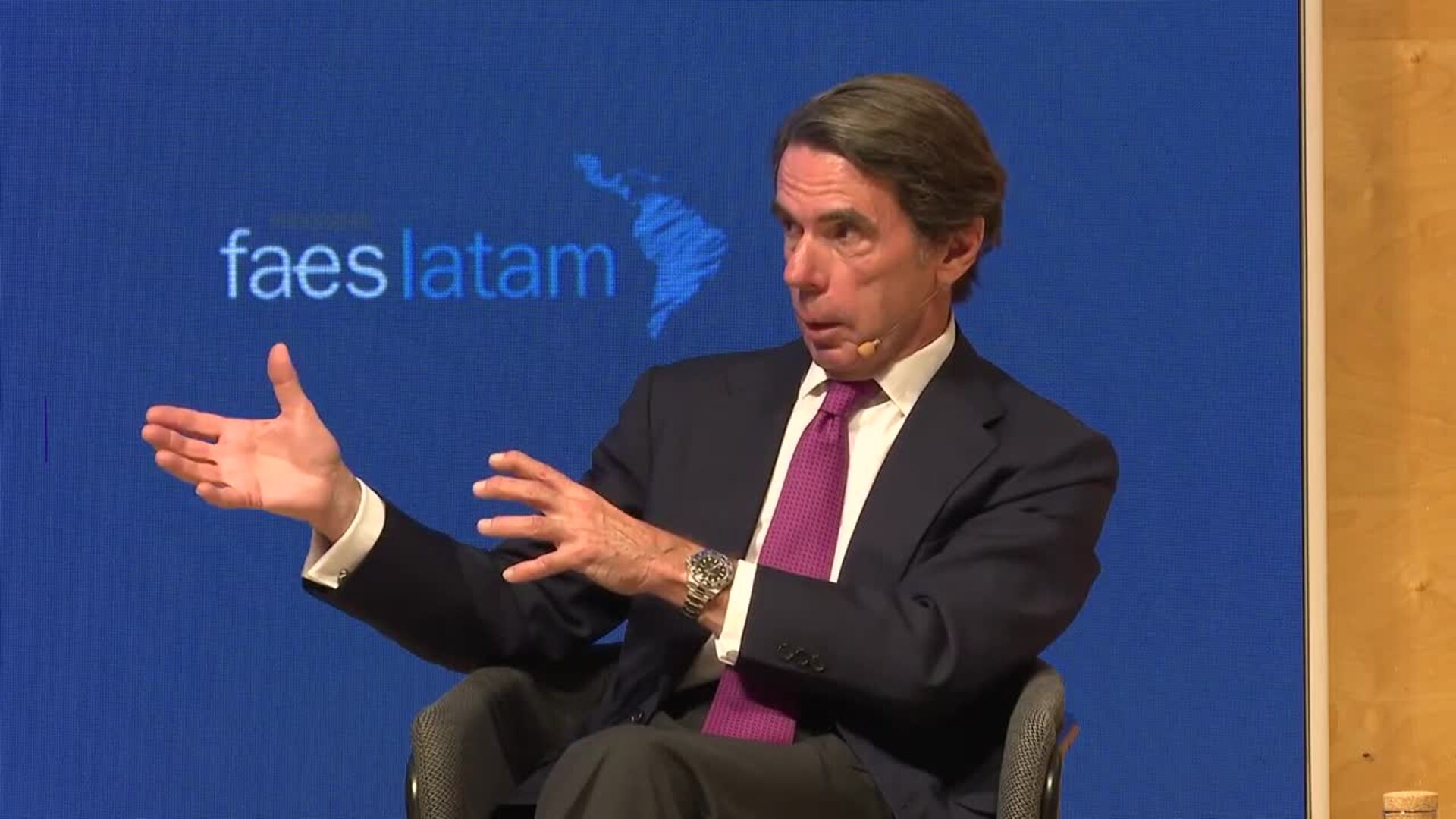 Aznar apunta a un "reforzamiento del mundo occidental" | El Correo