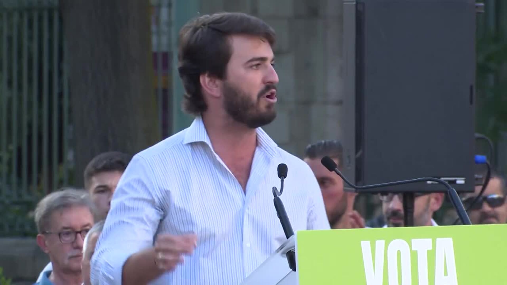 Gallardo afirma que Feijóo es un "Rajoy sin barba" y que quedan dos ...