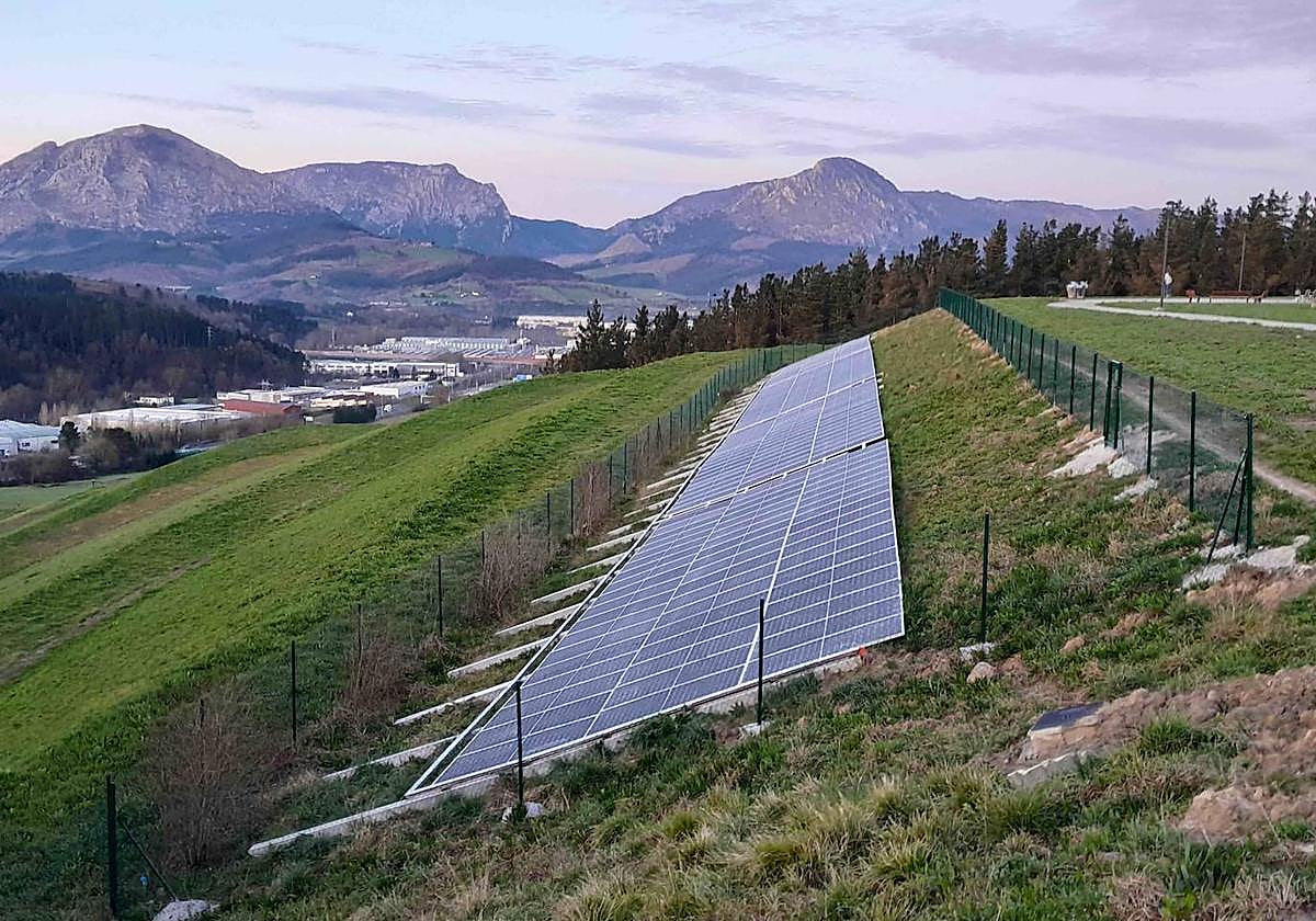 Berriz contará con tres plantas fotovoltaicas | El Correo