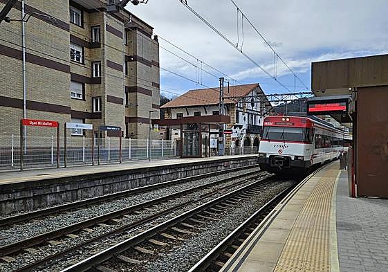 La estación de tren de Ugao, a examen | El Correo