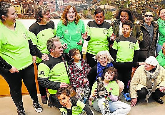 León de Oro para la Asociación de Vecinos de Las matillas | El Correo