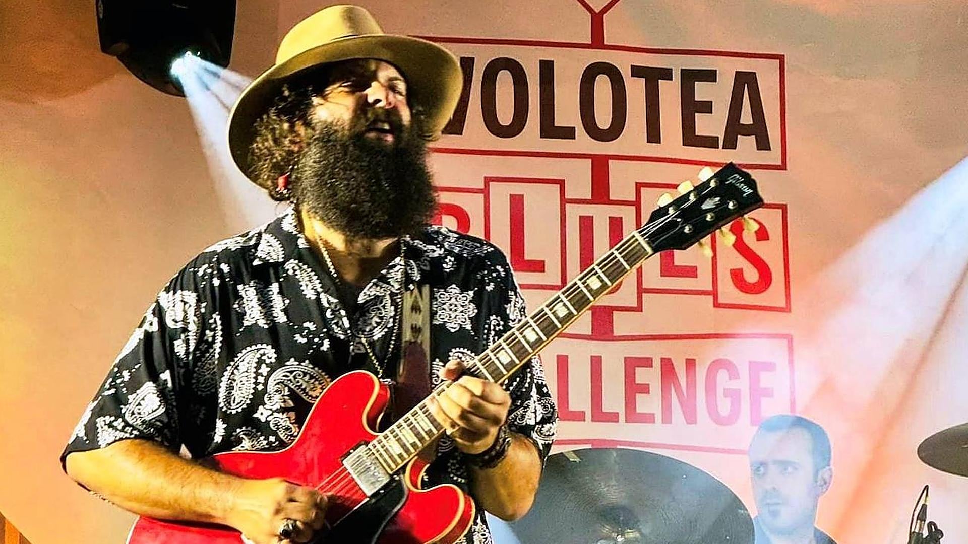 Tòfol Martínez gana el primer día del Bilbao Blues Festival | El Correo