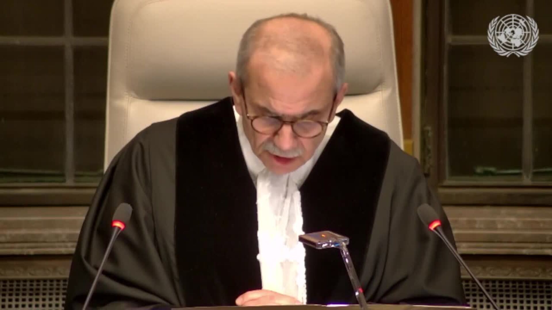 La CIJ ordena a Israel que detenga "inmediatamente" la ofensiva sobre Rafá | El Correo