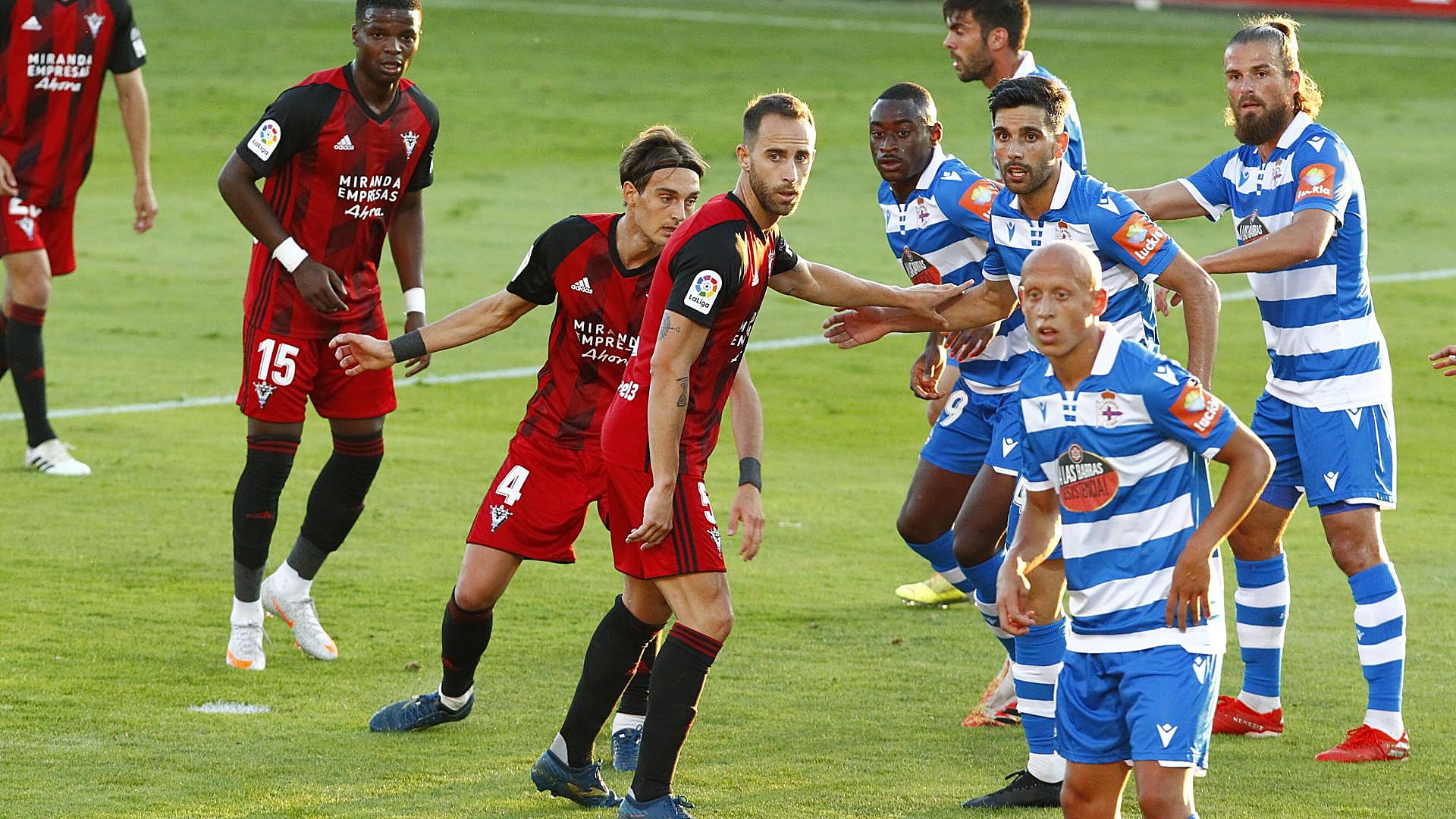 El balance ante el Dépor en Anduva es favorable al Mirandés con pleno ...