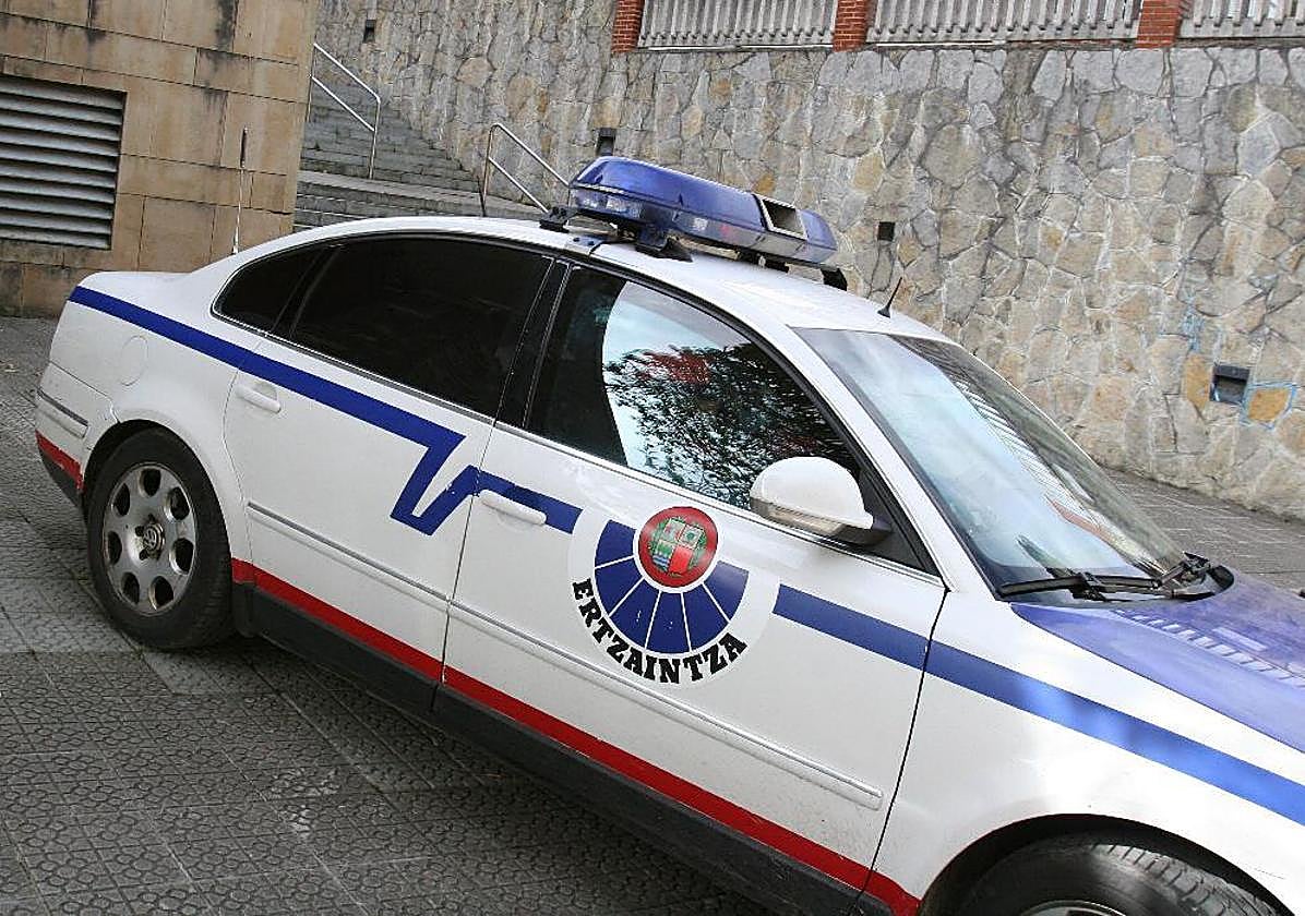 Detenido en Gernika un joven por atacar con un cuchillo a un vecino tras seguirle desde un salón ...