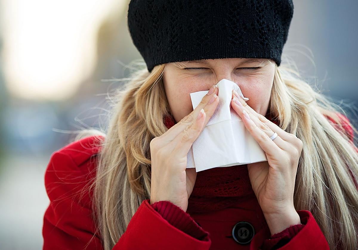 ¿Cómo es la gripe que «viene fuerte»? Estos son los síntomas que ya han ...
