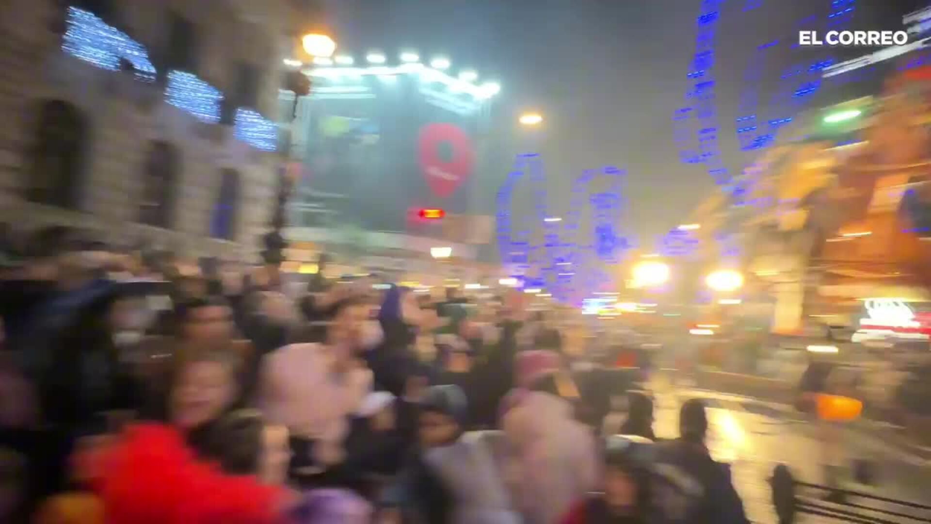 Así ha sido la kalejira de Olentzero y Mari Domingi | El Correo