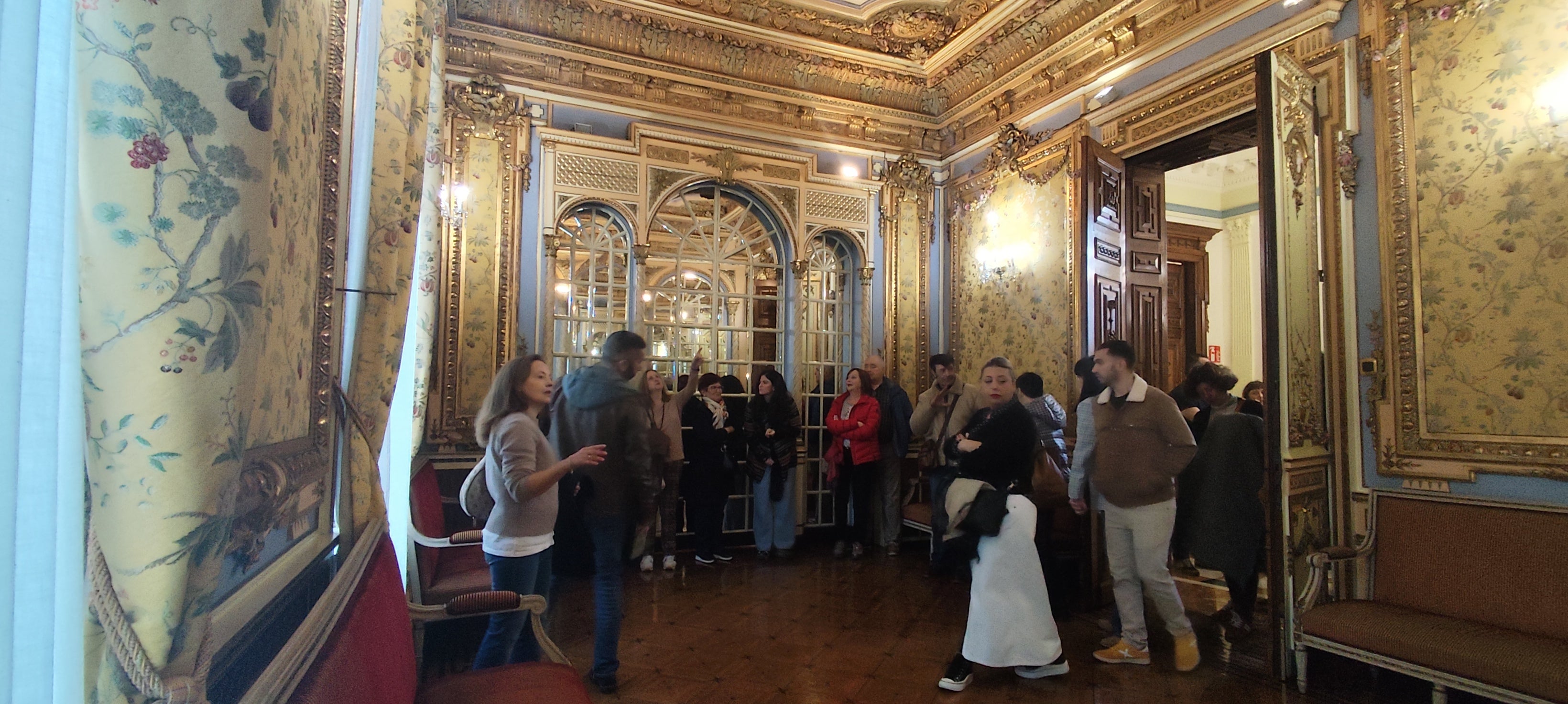 El Palacio Chávarri enseña de nuevo sus encantos | El Correo