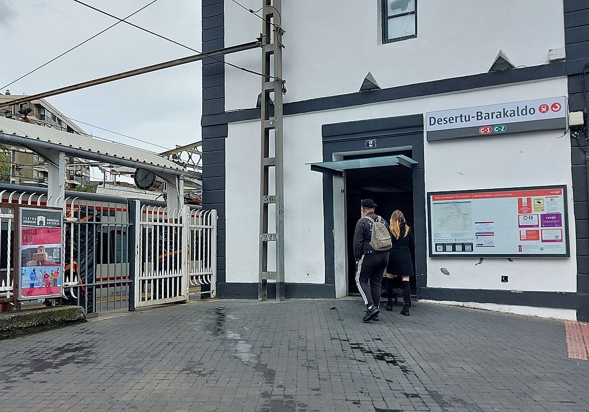 Renfe cierra la vieja estación de tren de Barakaldo por obras y ...