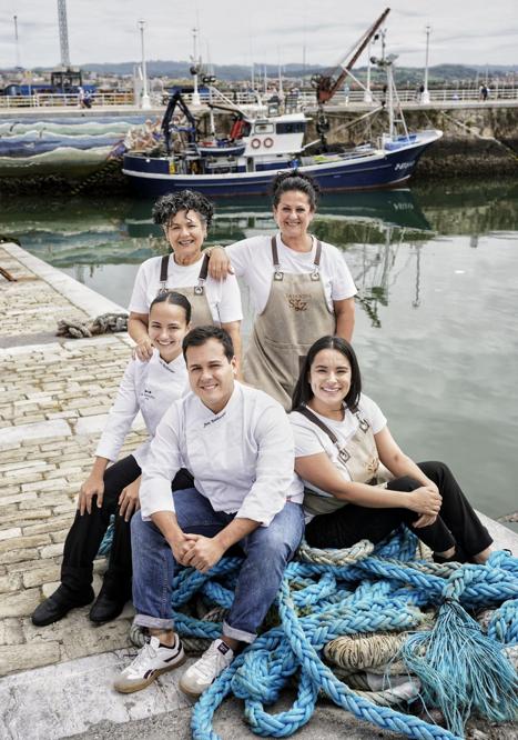 La casa de Santurtzi que solo sirve pescado | El Correo
