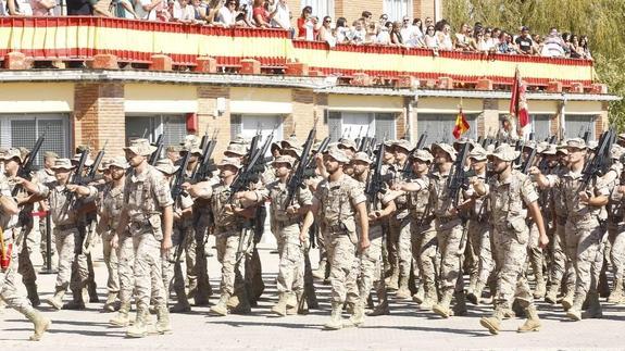 Vitoria reclama Araca a Defensa y le exige la «desmilitarización» de ...