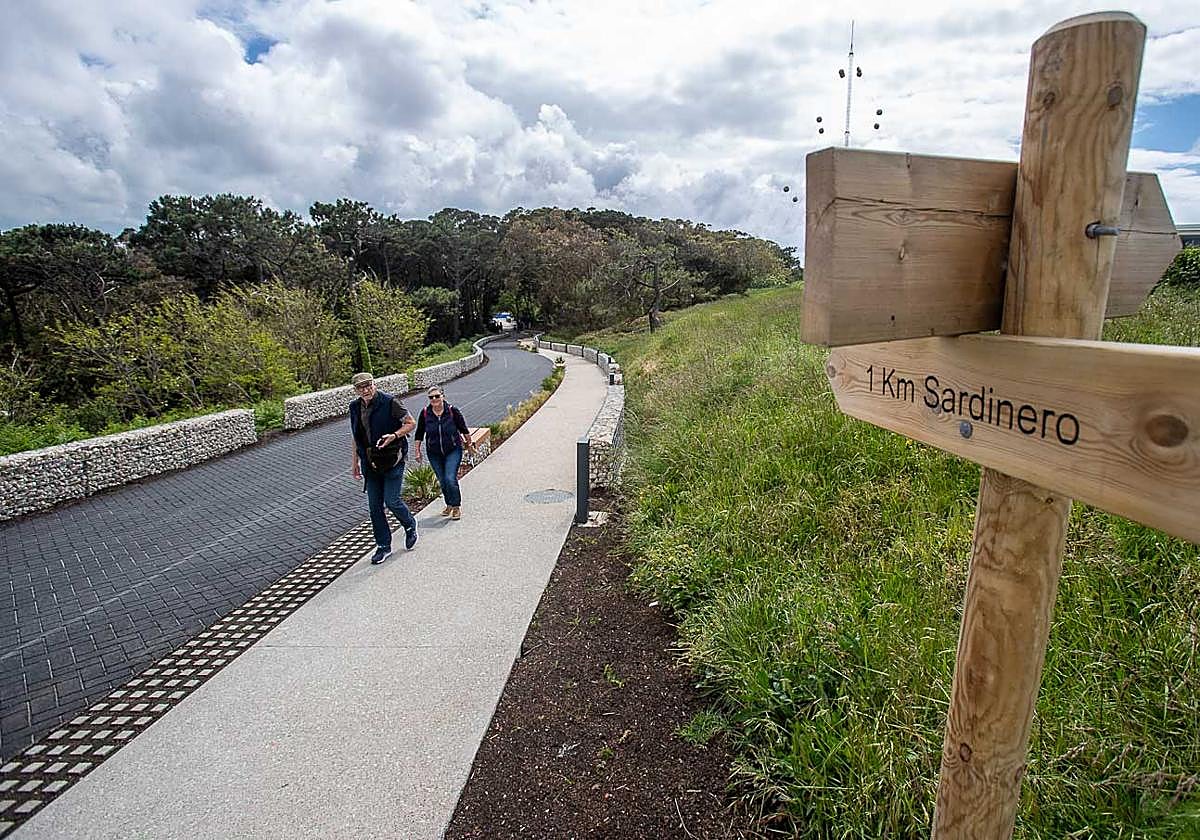 Las obras de acceso al Faro de Cabo Mayor, a punto de concluir | El ...