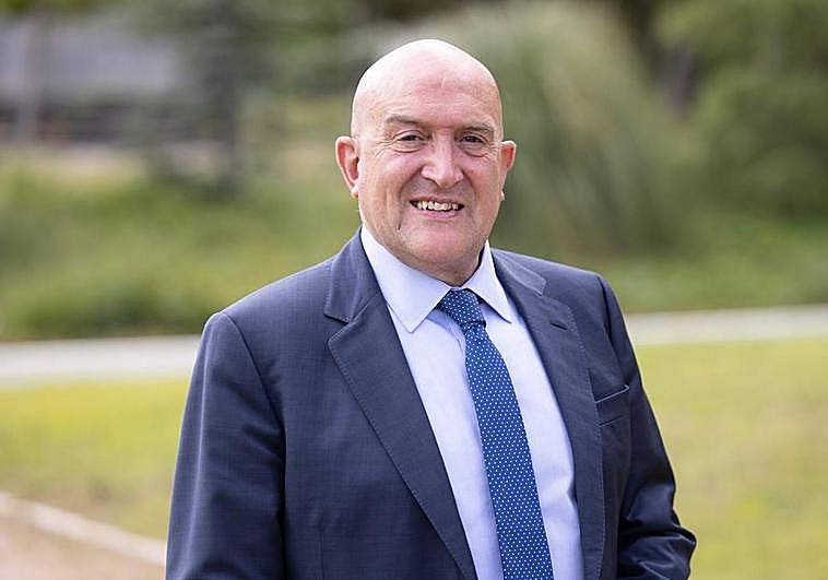 Carnero crea un nuevo cargo de «coordinación política» en Valladolid ...