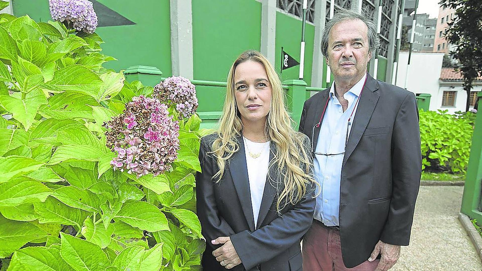 Javier Moro, escritor: «El milagro de mi novela es que los personajes ...