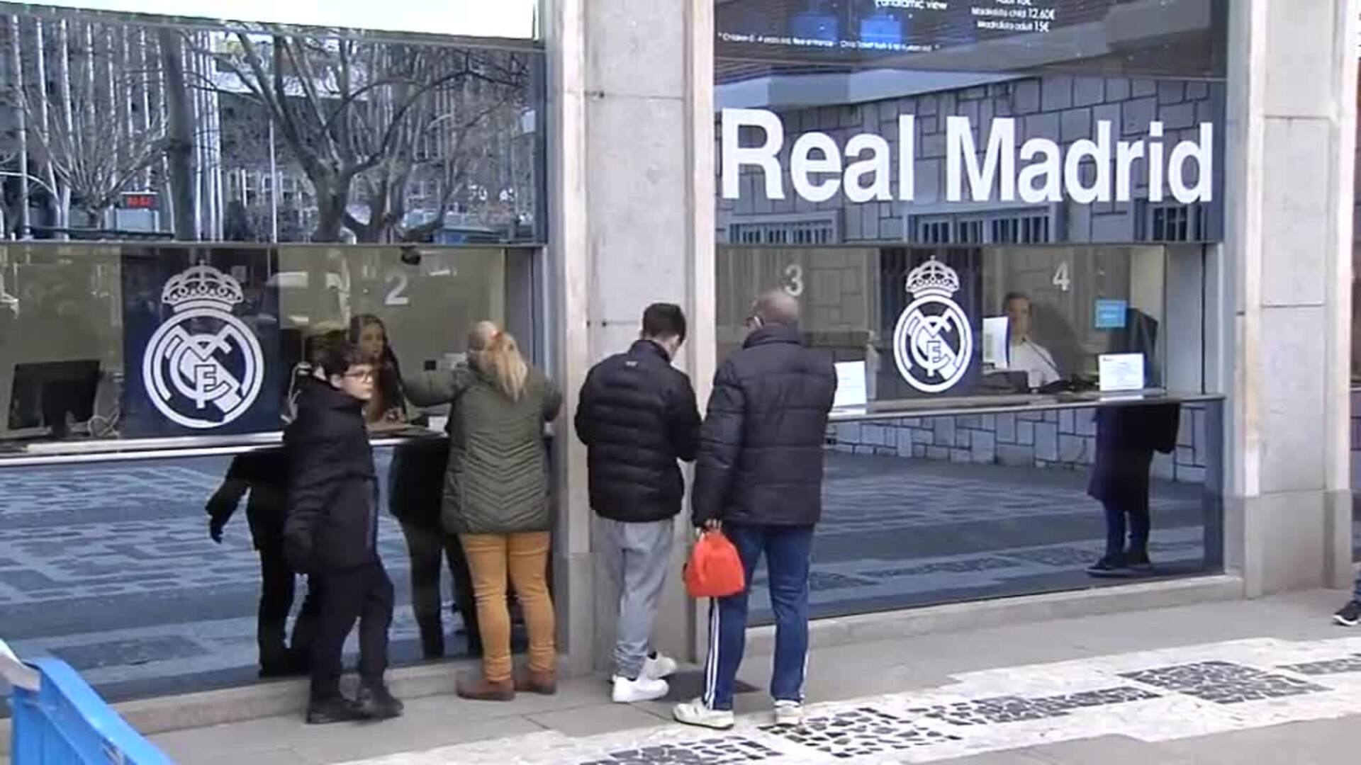 Todo preparado en el Bernabéu para el derbi | El Norte de Castilla