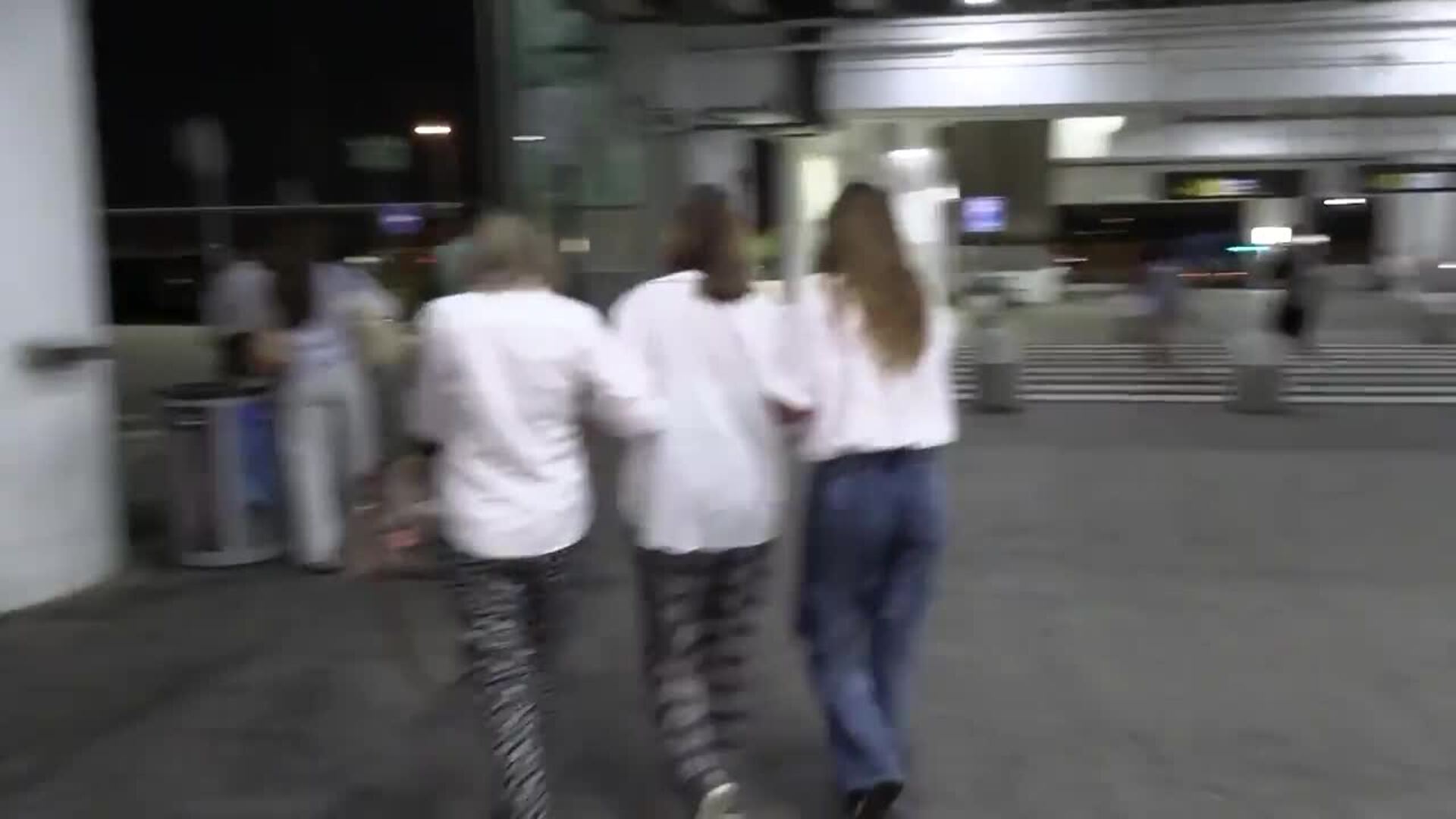 Cari Lapique, desolada, llega a Marbella para despedirse de Caritina Goyanes | El Norte de Castilla