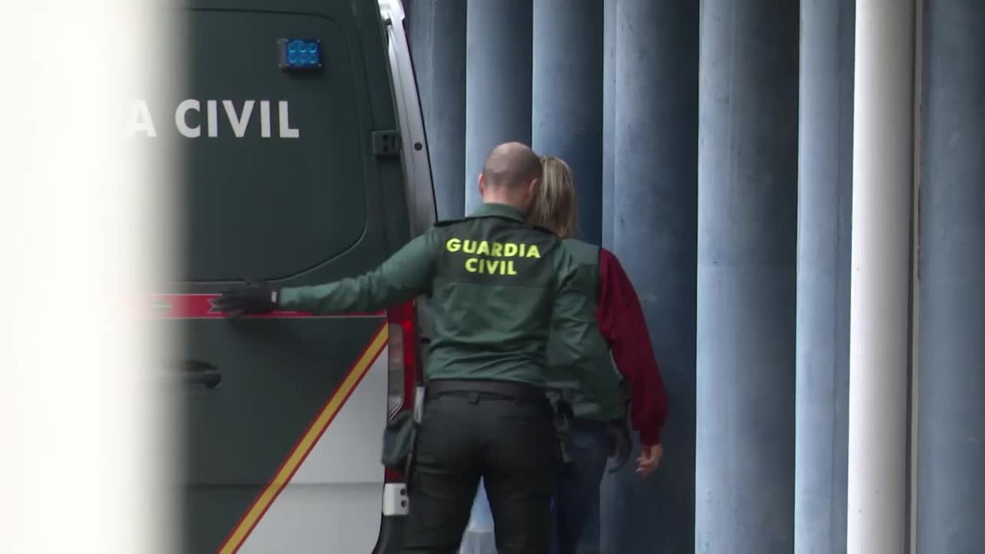 Prisión provisional sin fianza para el detenido por la paliza mortal a su madre en Cerdedo | El ...