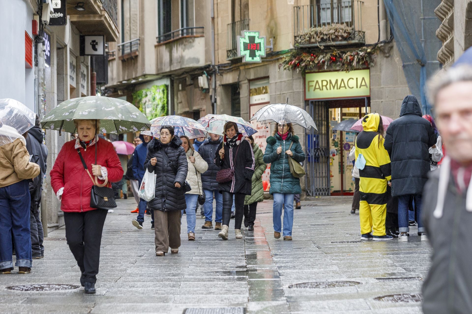 Los ríos se estabilizan pese al vigésimo cuarto día seguido de lluvia ...