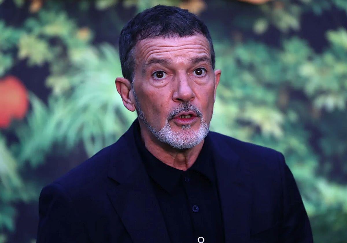 Antonio Banderas pone «su granito de arena» en la lucha contra el ...