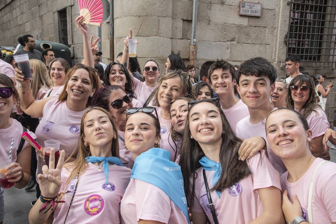 Fotos del desfile de peñas en las fiestas de Segovia | El Norte de Castilla