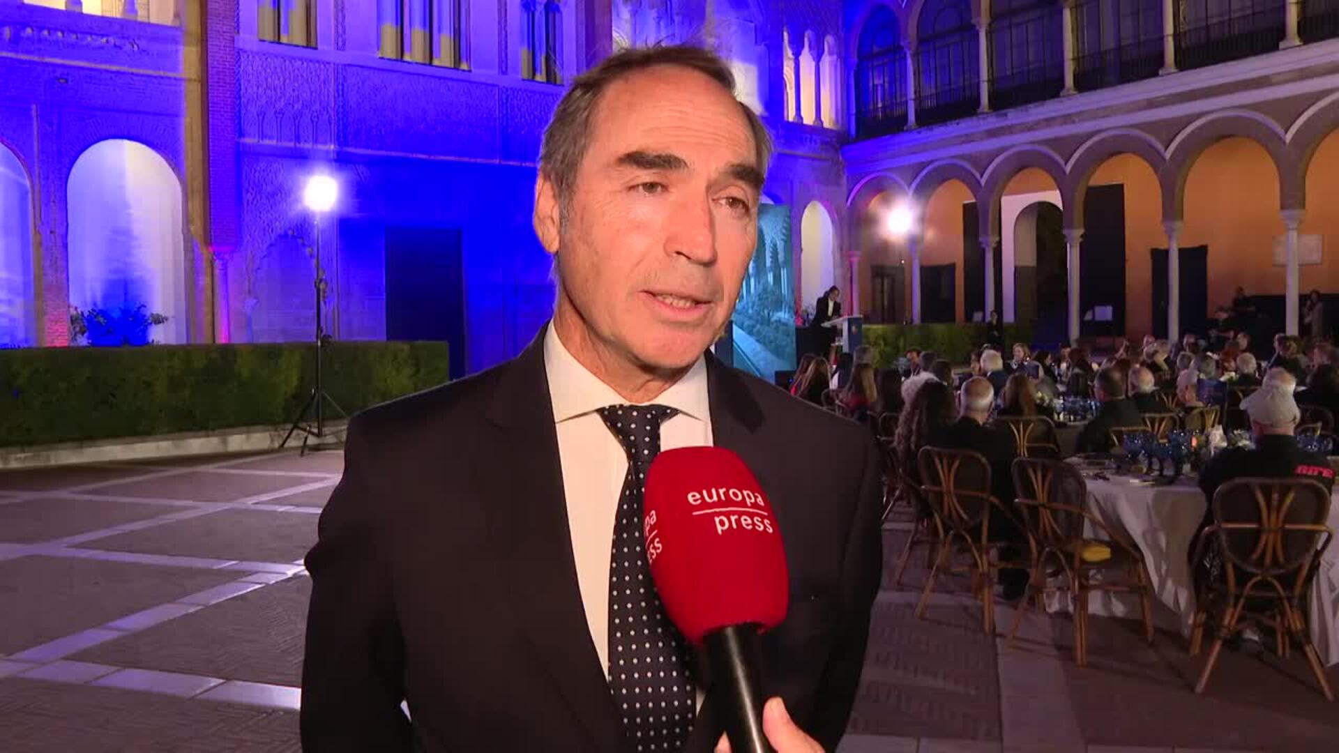 El editor Juan Ignacio Alonso agradece a SGAE la Medalla de Honor para ...