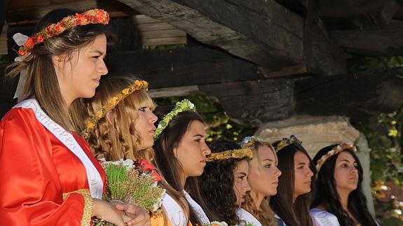 Siete nuevas Doncellas perpetúan la más longeva Leyenda de Simancas ...