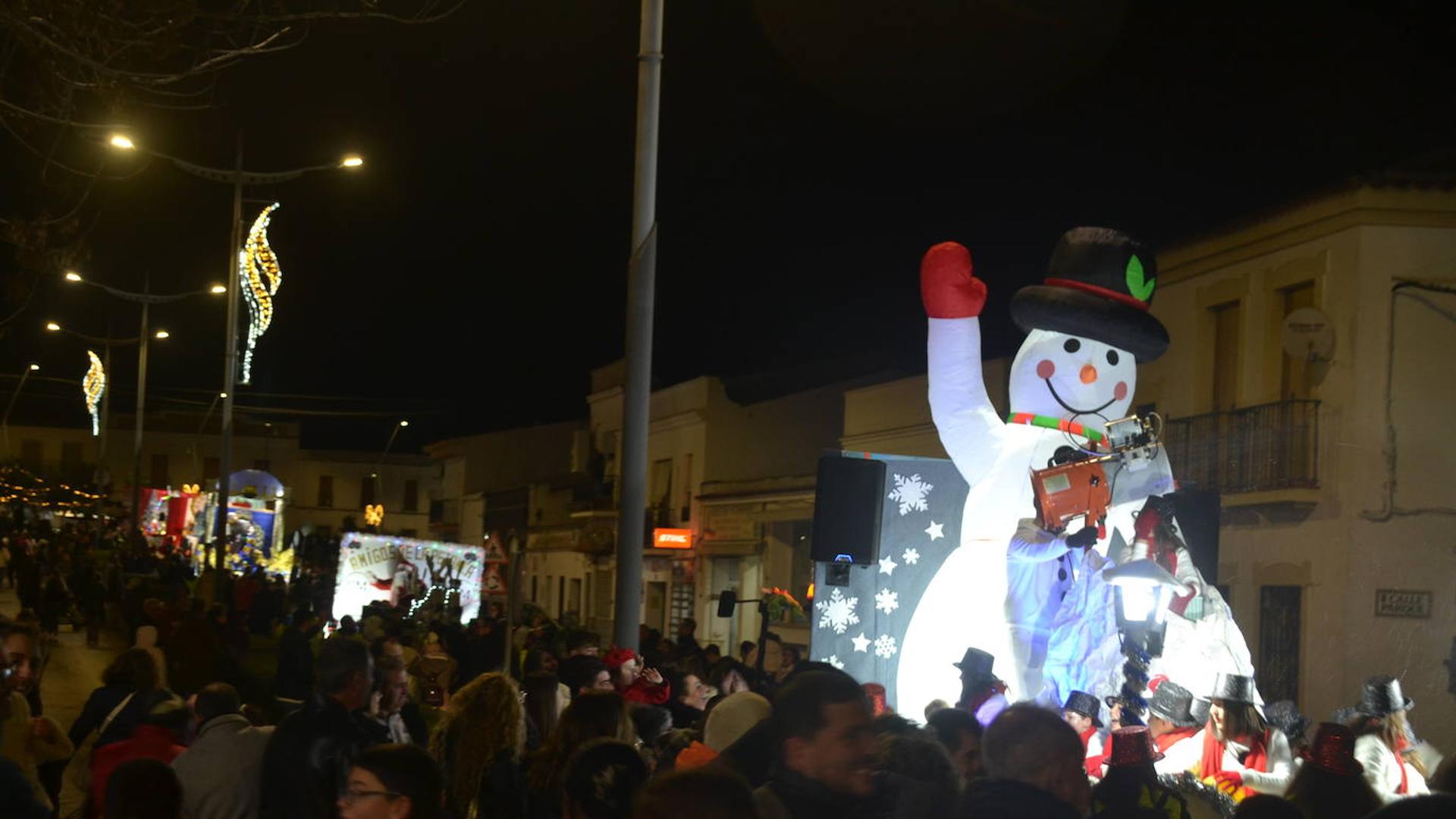 Una majestuosa cabalgata de Reyes lleva la ilusión a niños y mayores en ...