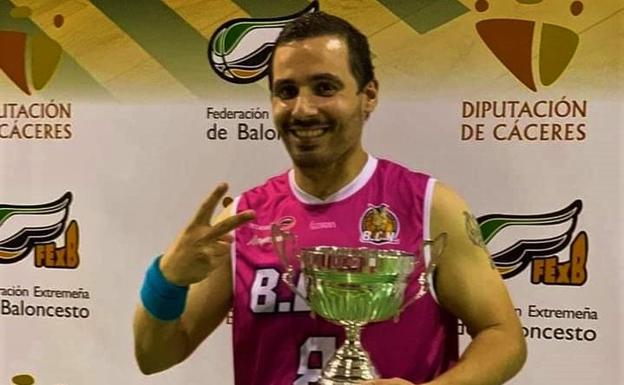 Muere Ismael Moreno, referencia del baloncesto moralo | Hoy