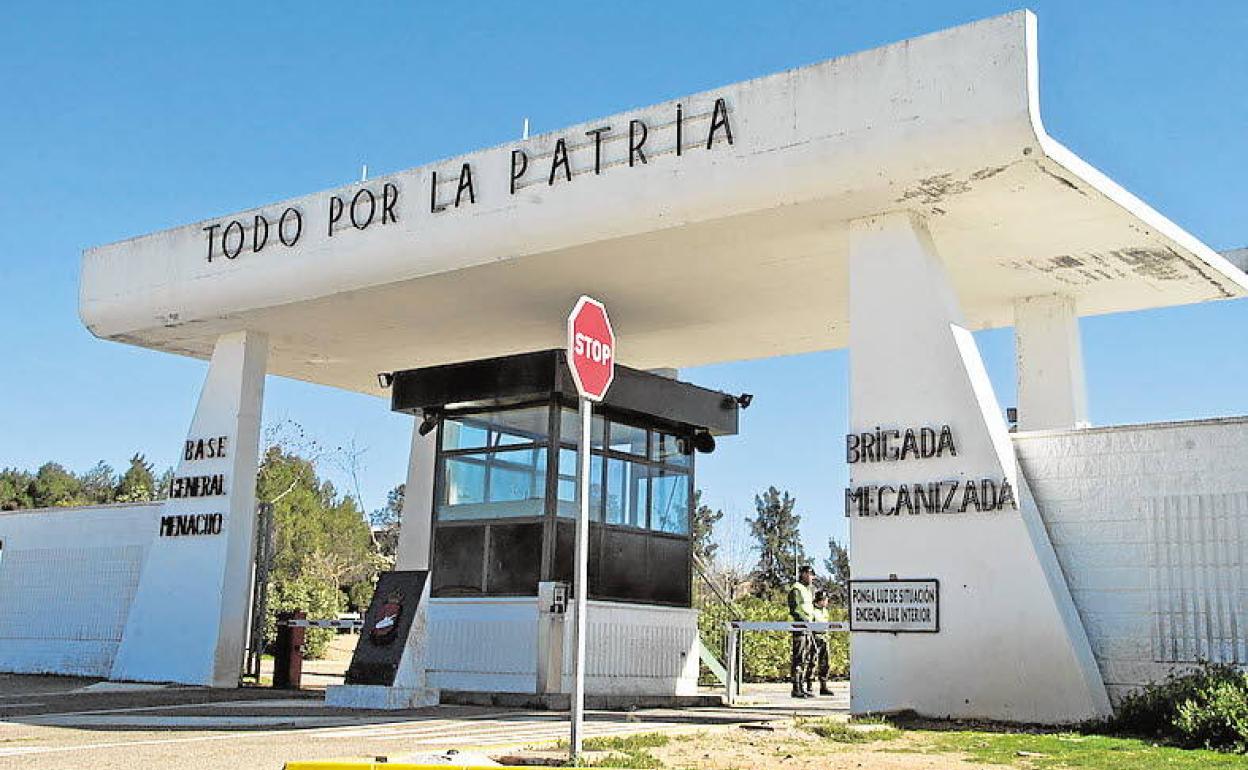 La Base General Menacho habilita un edificio para aislar los casos si ...