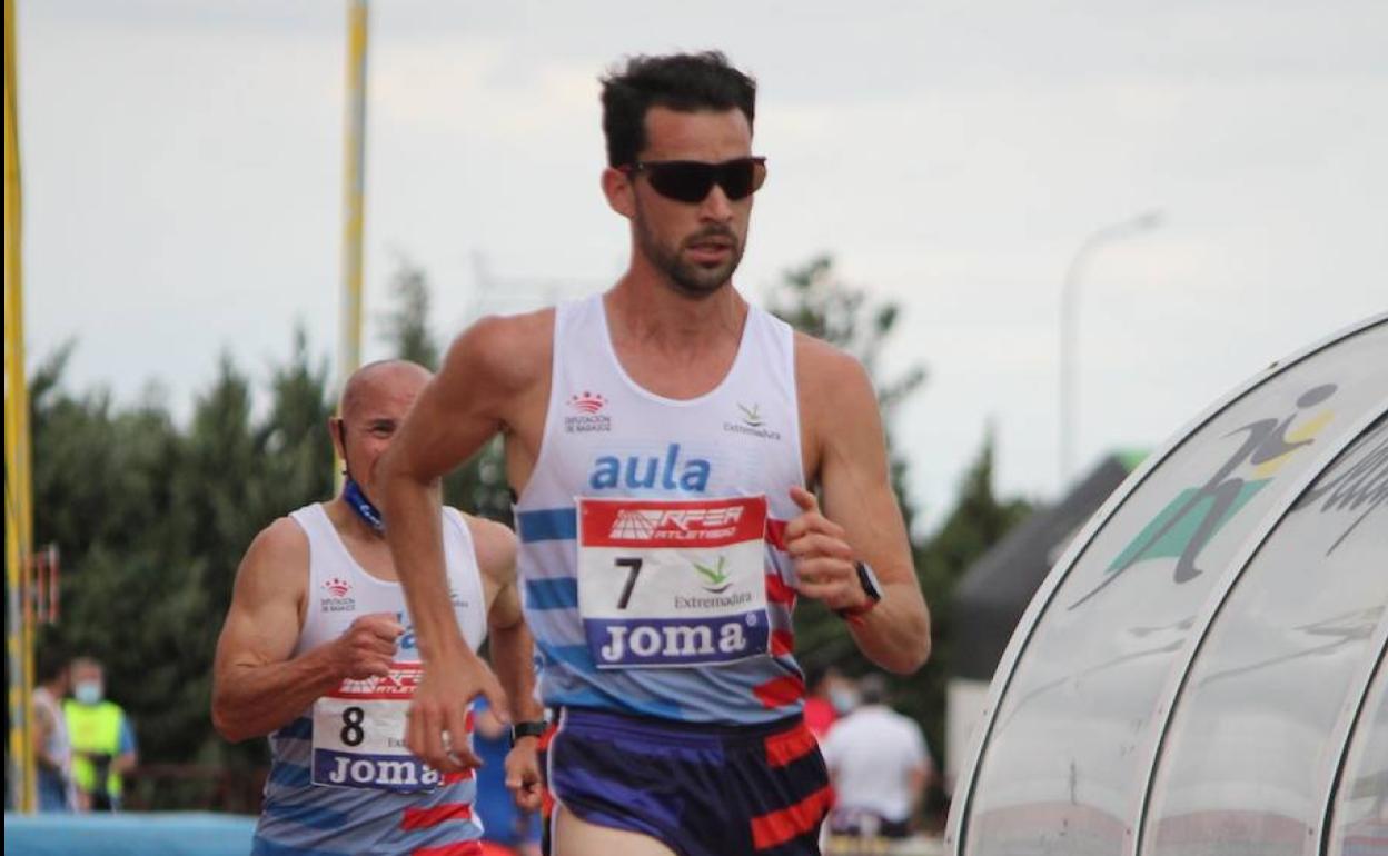 Álvaro Martín vuelve a la competición con el primer título en juego ...