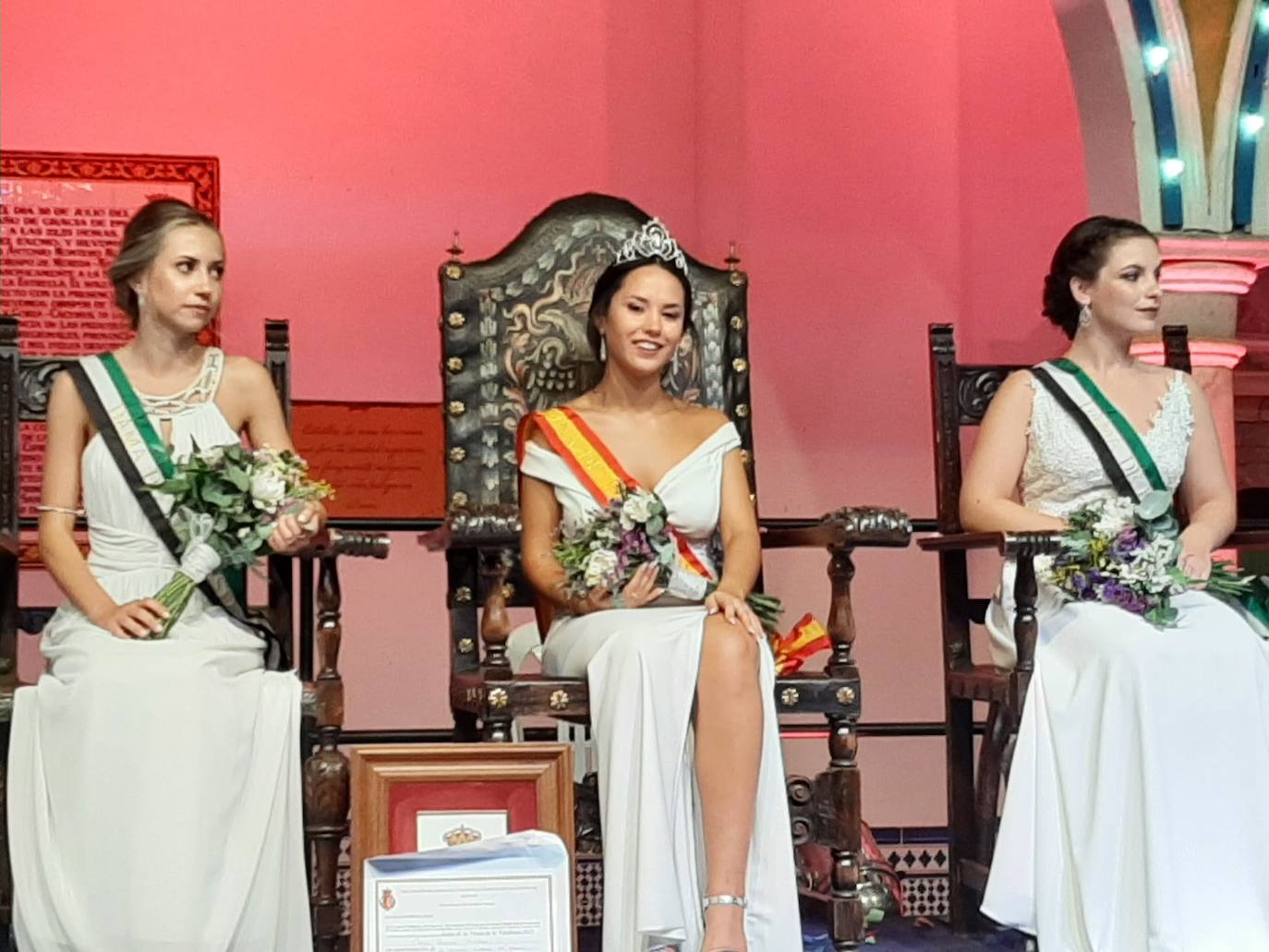 Carla Vázquez Montaño es la reina de la Fiesta de la Vendinia este 2022 ...