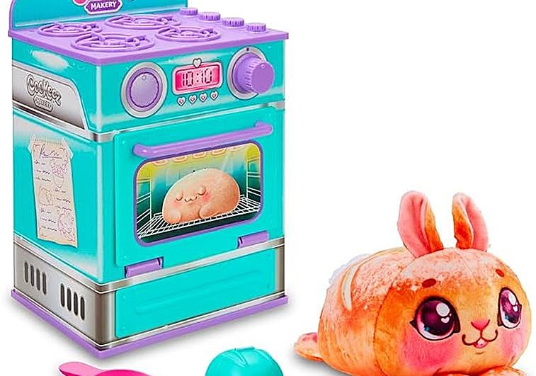 Un horno que fabrica peluches, el juguete más vendido de Amazon | Hoy