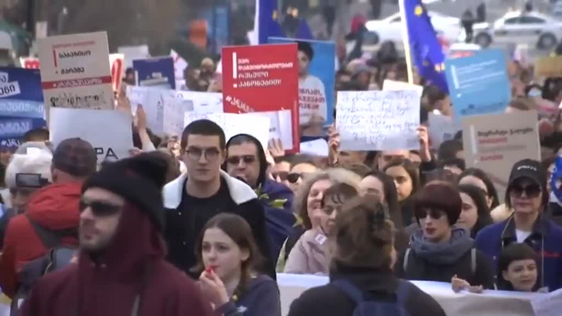 Continúan las protestas en Georgia por la propuesta de ley sobre la ...