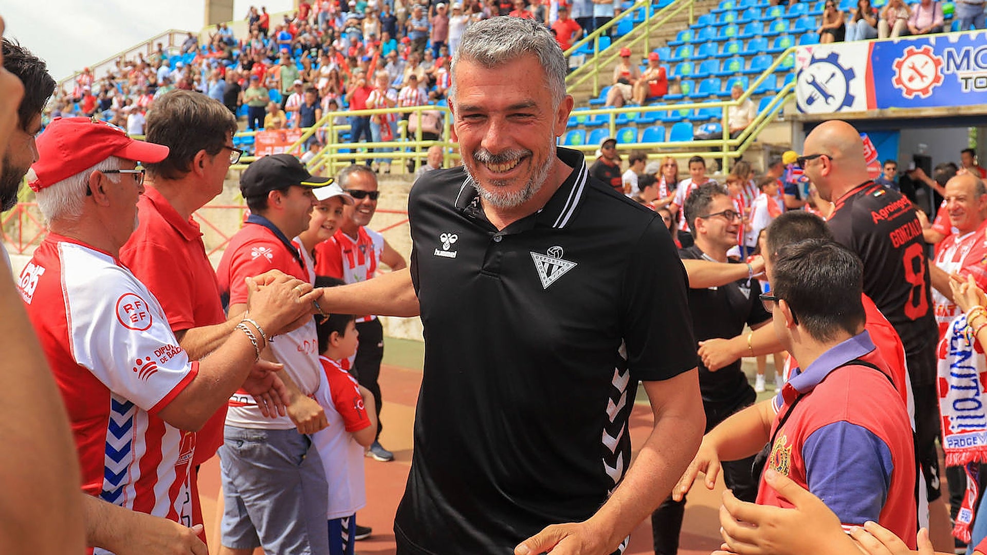El Don Benito oficializa la continuidad de Juan Marrero | Hoy