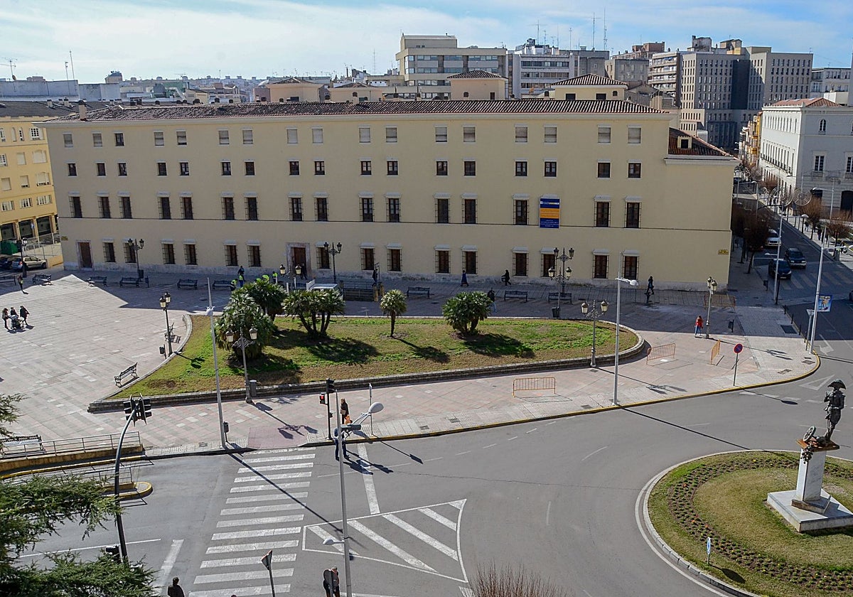 Adjudicado el proyecto para crear 61 despachos en el Hospital ...