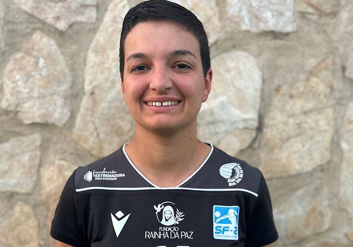 Carol Afán, primera renovación del Extremadura Arroyo | Hoy