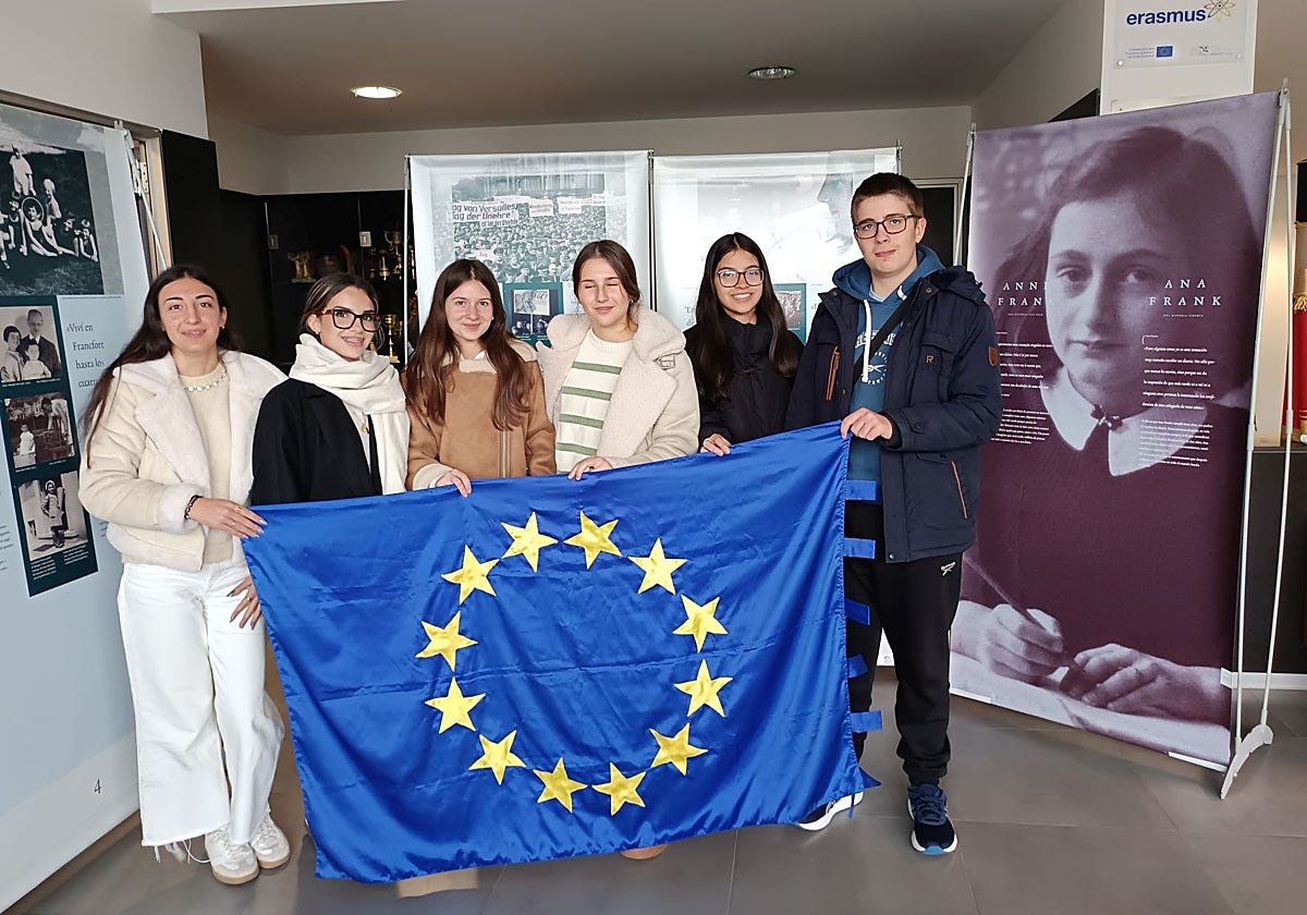 Alumnos del 'Emérita Augusta' se forman en Portugal para una muestra ...